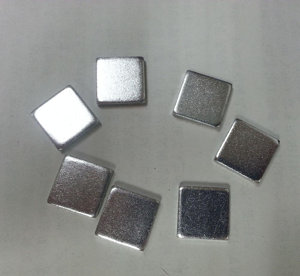 도매 최고의 철 금속 (Fe)-덩어리-FUNCMATER